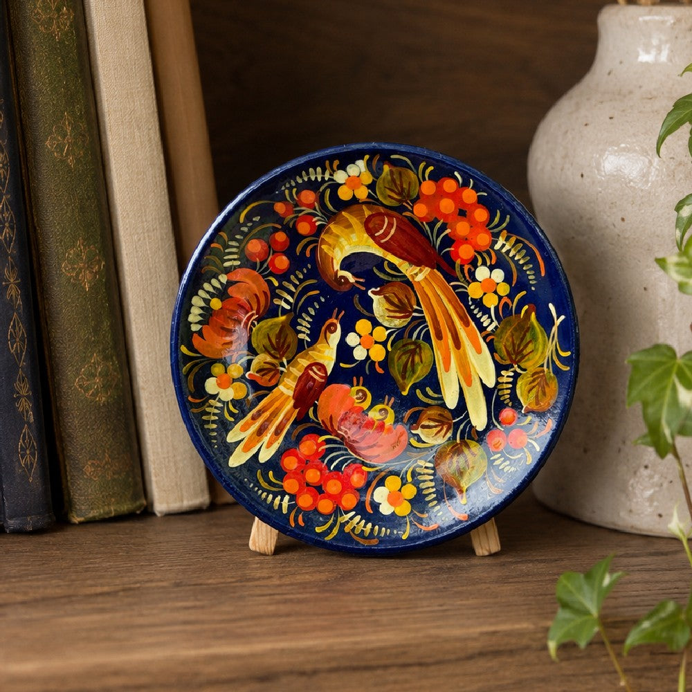 Wall plates | Finest Petrykivka painting | Colorful floral patterns ...
